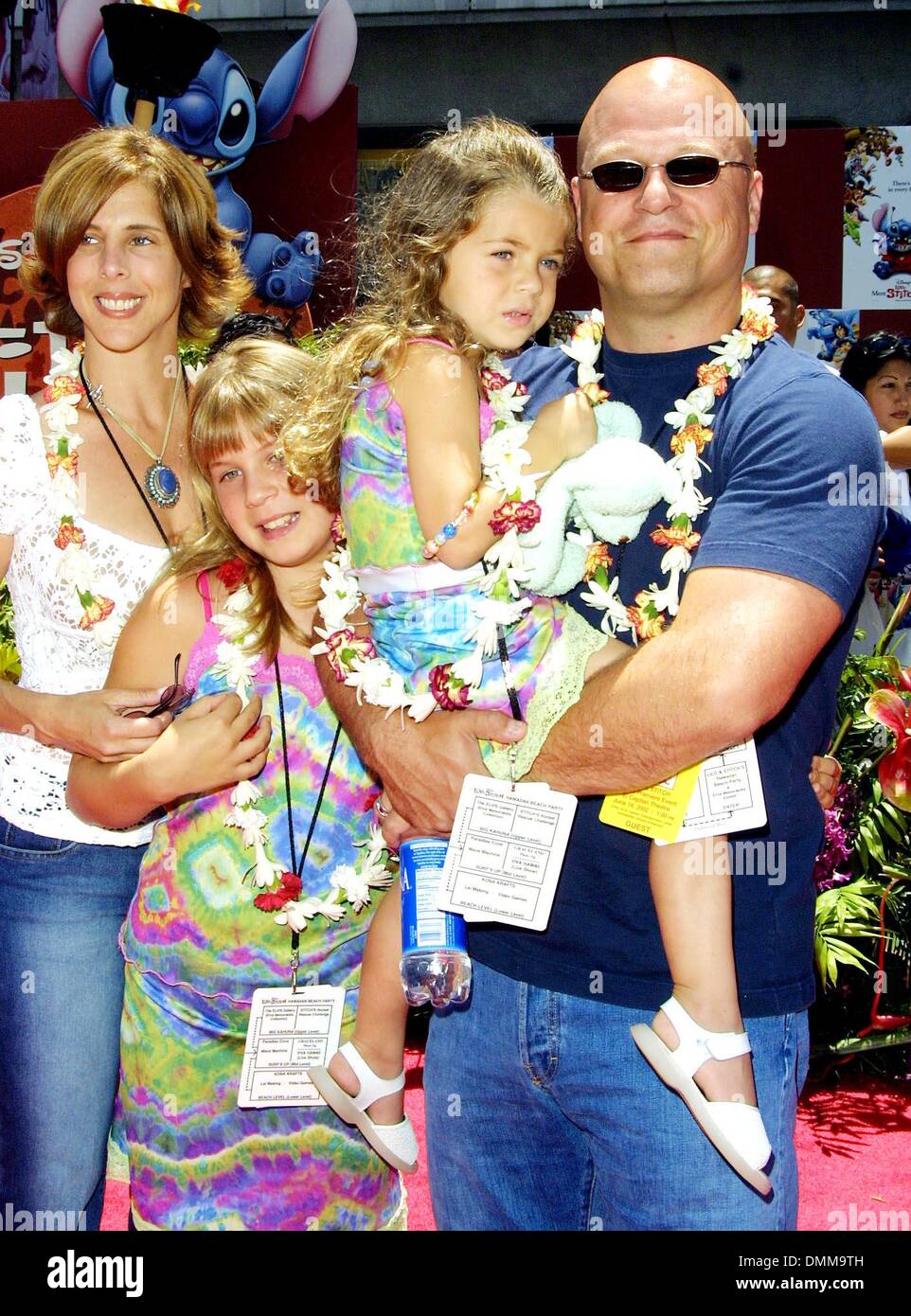 June 17, 2002 - Hollywood, CALIFORNIA, USA - MICHAEL CHIKLIS, HIS WIFE ...