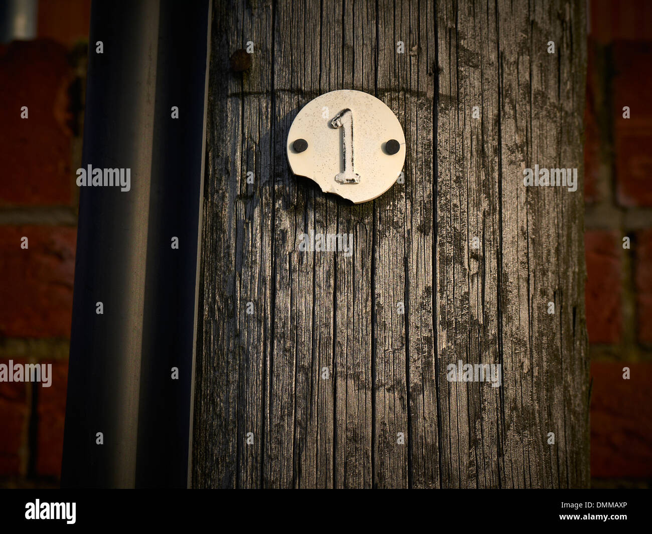 Uk telegraph pole hi-res stock photography and images - Alamy