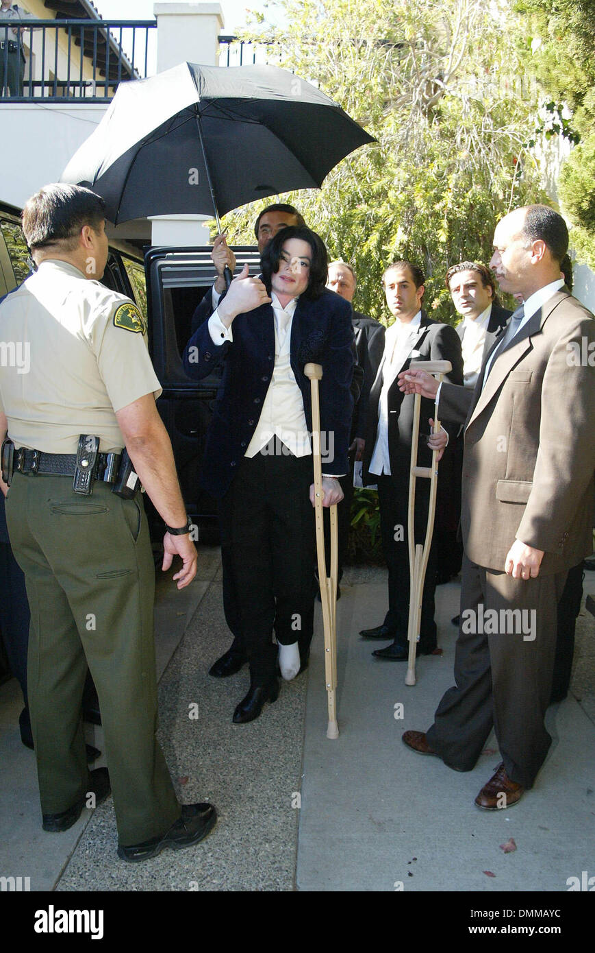Michael jackson arrives santa maria hi-res stock photography and images ...