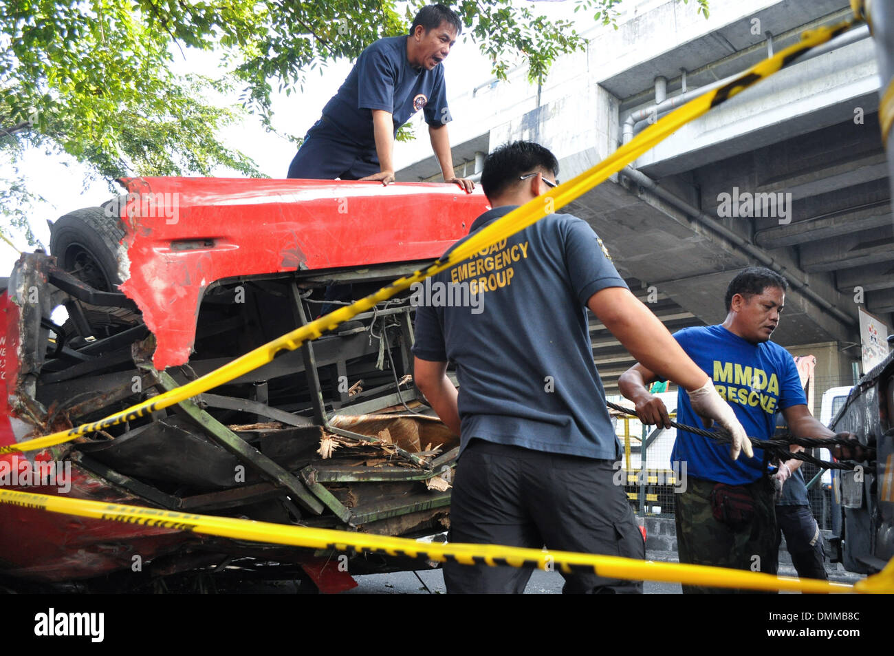 Manila, Philippines. 16th Dec, 2013. MANILA, Philippines - Authorities ...