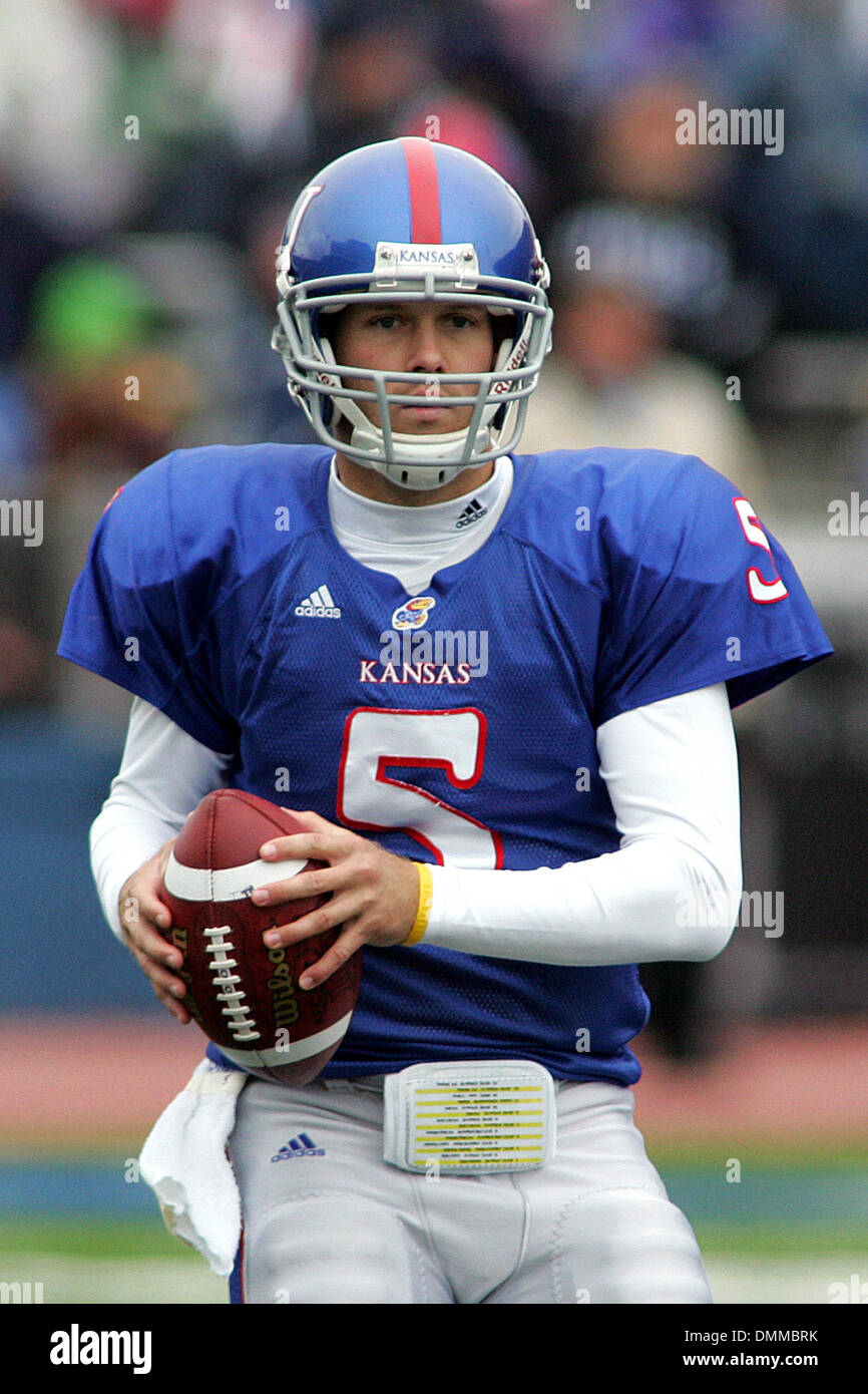 10 October 2009: Kansas quarterback Todd Reesing (5) looks to pass ...