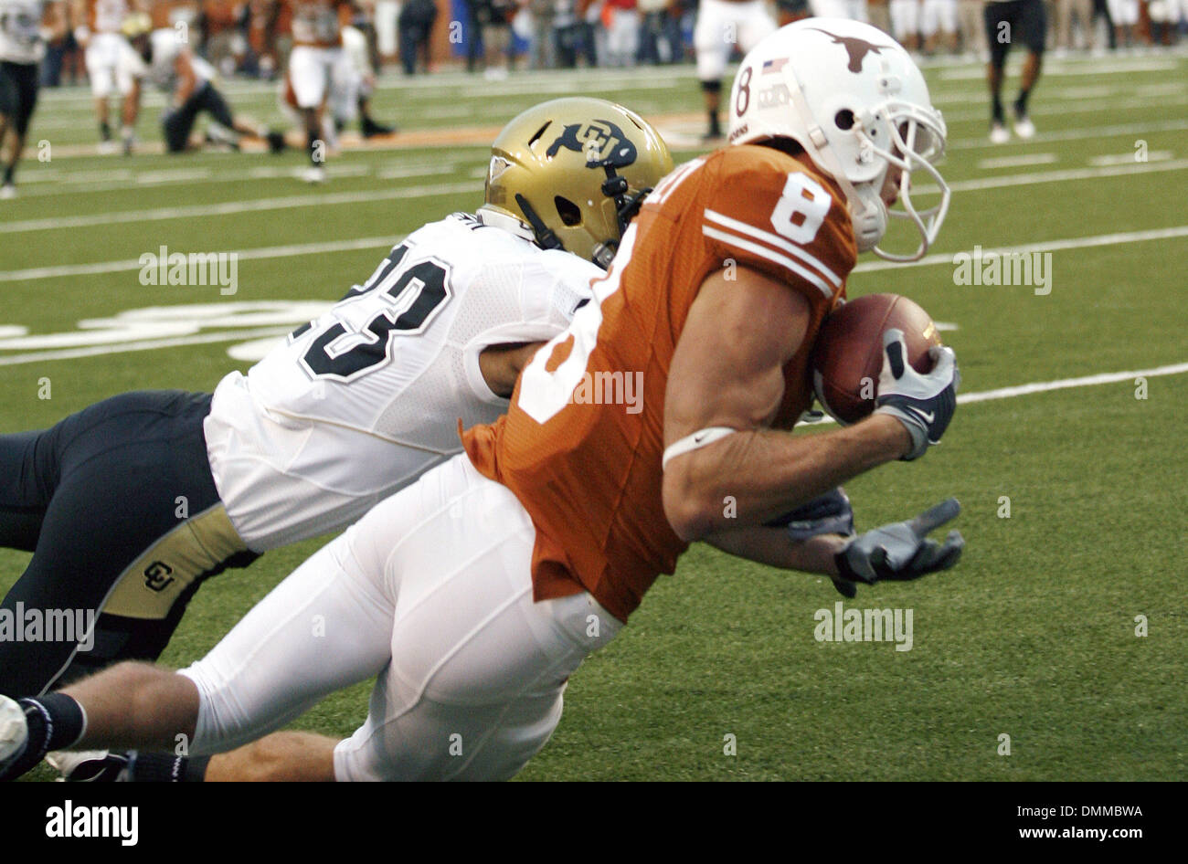 10 OCT 2009: Facing 3rd down and 12, Texas wide receiver Jordan Shipley ...
