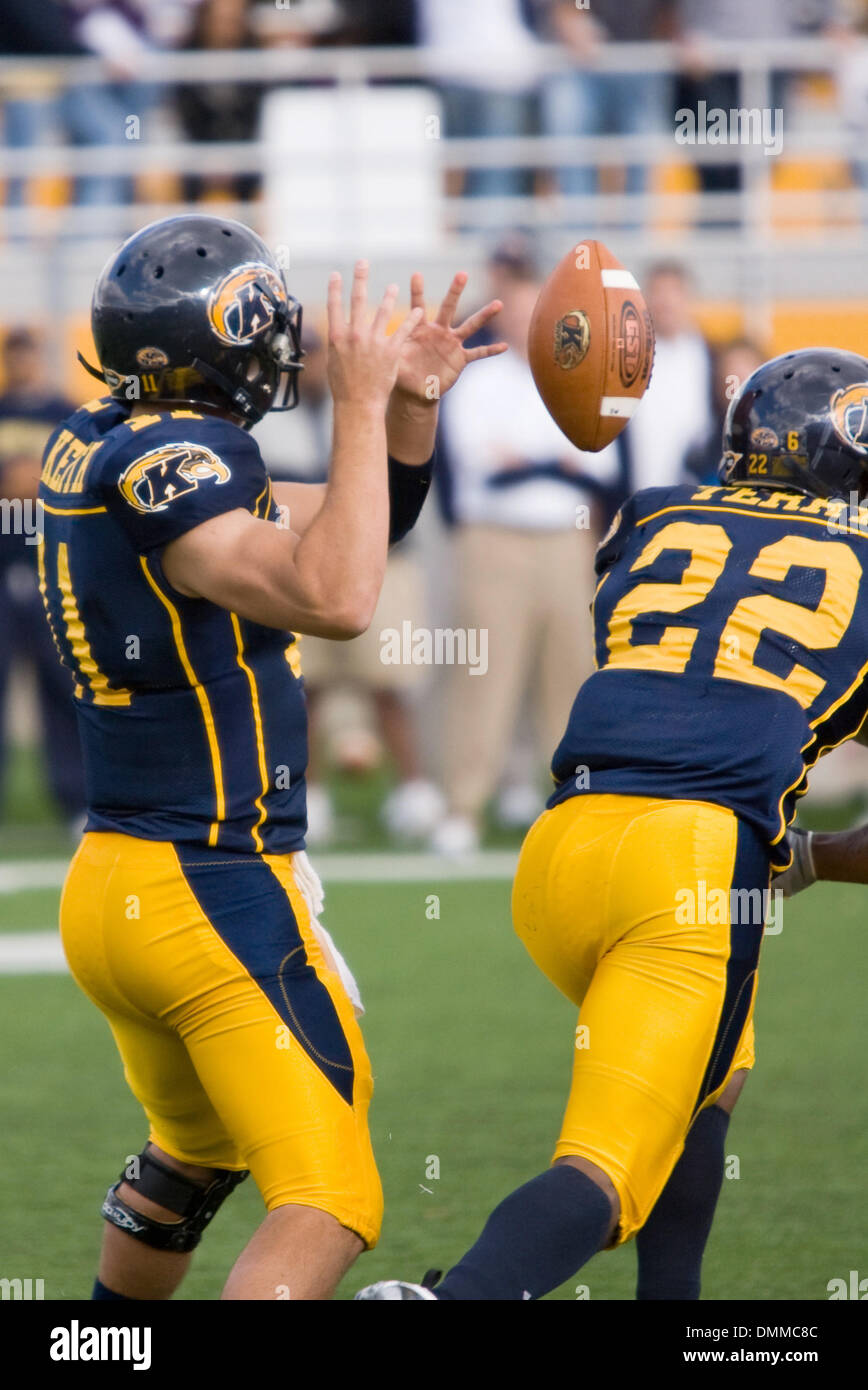 2009 kent state flashes hi-res stock photography and images - Alamy