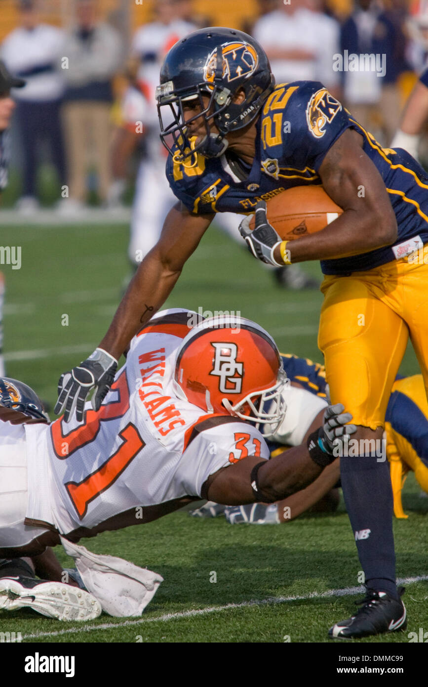 2009 kent state flashes hi-res stock photography and images - Alamy