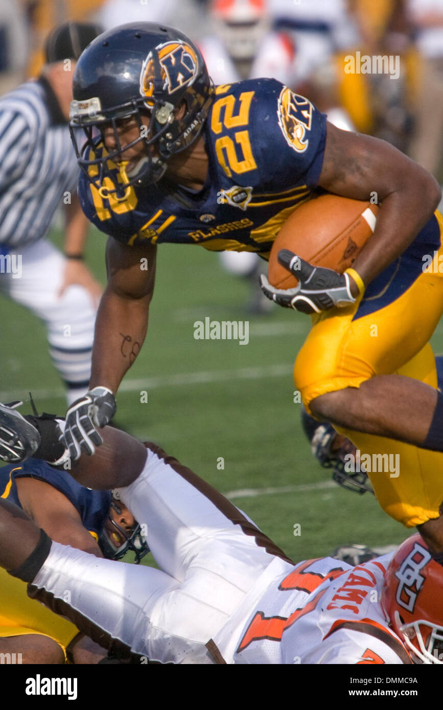 2009 kent state flashes hi-res stock photography and images - Alamy