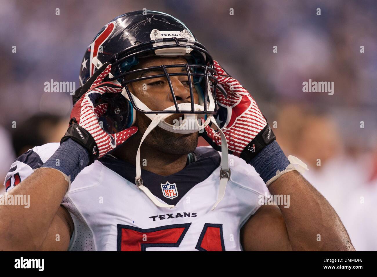 Indianapolis, IN, USA. 15th Dec, 2013. Houston Texans inside linebacker ...