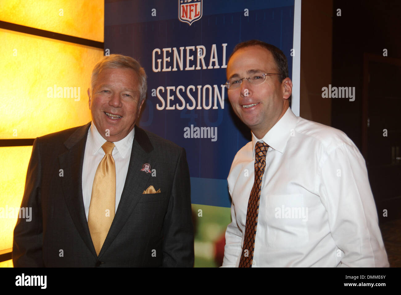 Robert kraft hi-res stock photography and images - Alamy