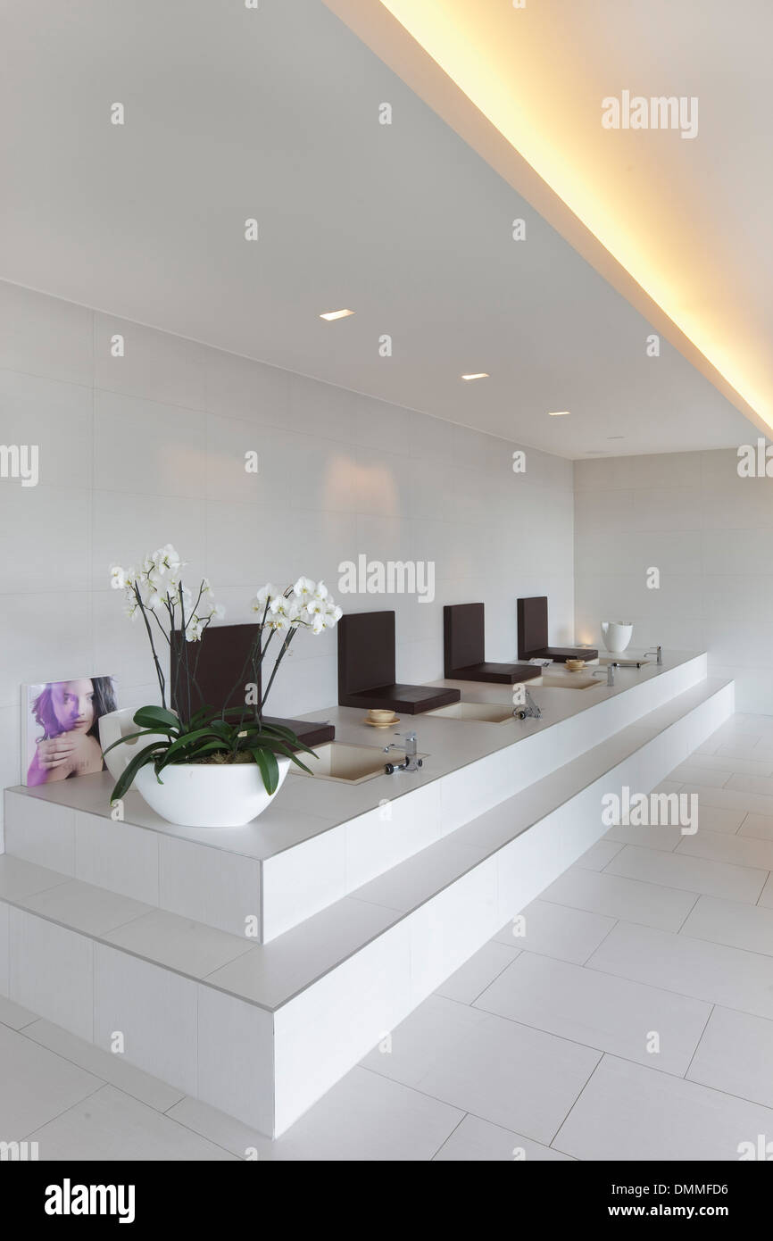 Hotel genk belgium architect pcp hi-res stock photography and images ...