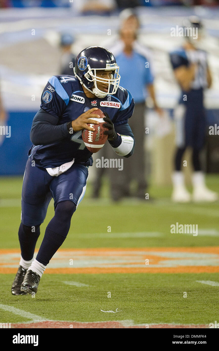 16 October 2009: Toronto Argonauts quarterback Kerry Joseph #4 in ...