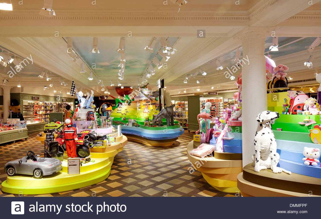 Harrods Toys Stock Photos & Harrods Toys Stock Images - Alamy