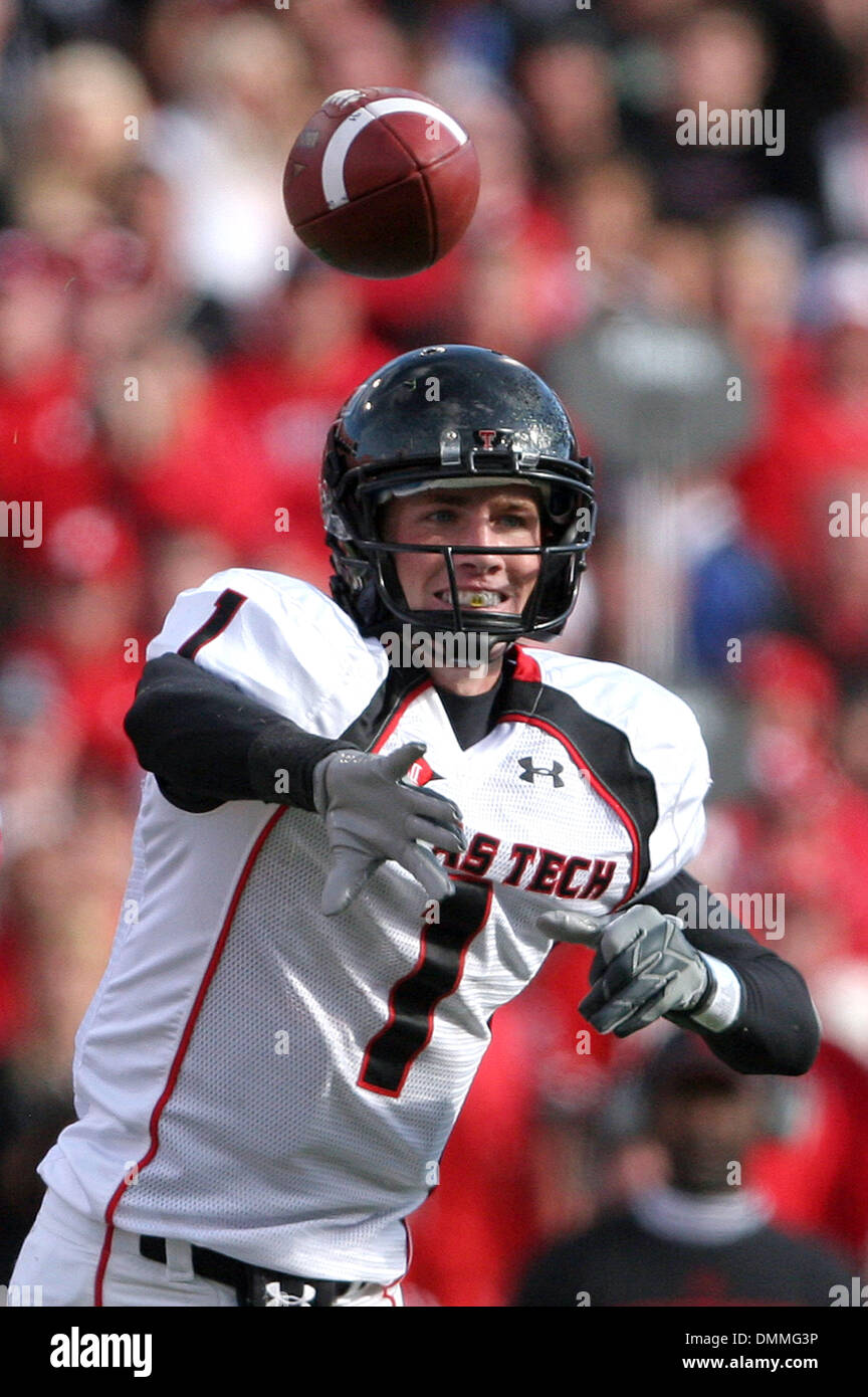 Texas tech quarterback steven sheffield hi-res stock photography and ...
