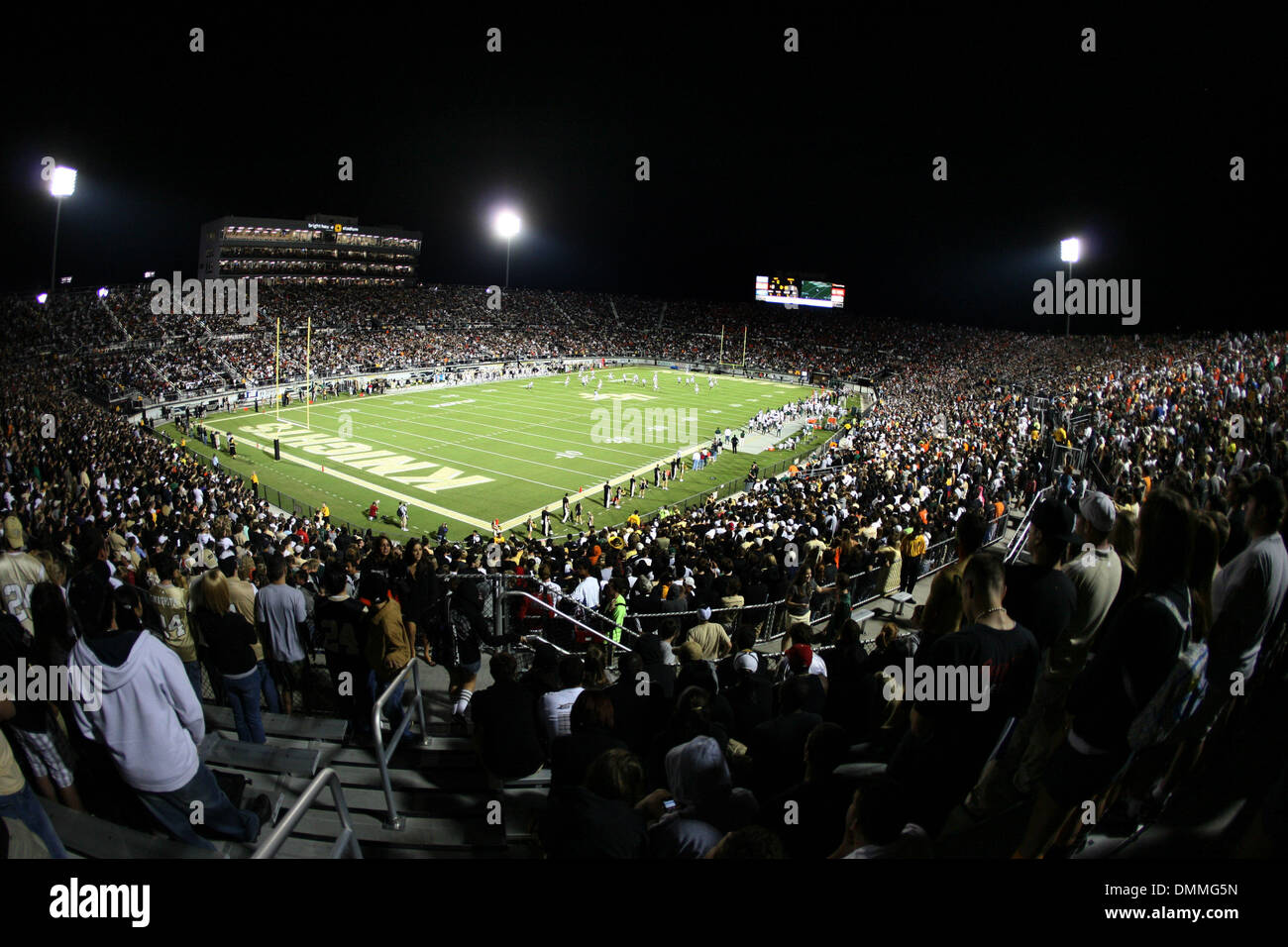 Ucf stadium hi-res stock photography and images - Alamy