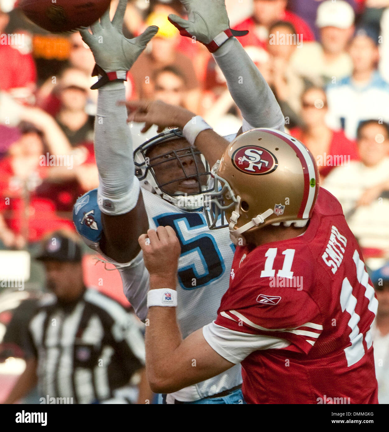 Keith bulluck tennessee titans hi-res stock photography and images - Alamy