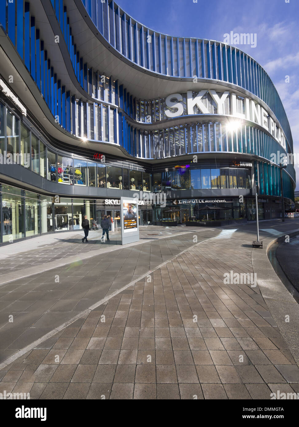 Germany, Hesse, Frankfurt, European Quarter, Skyline Plaza shopping ...