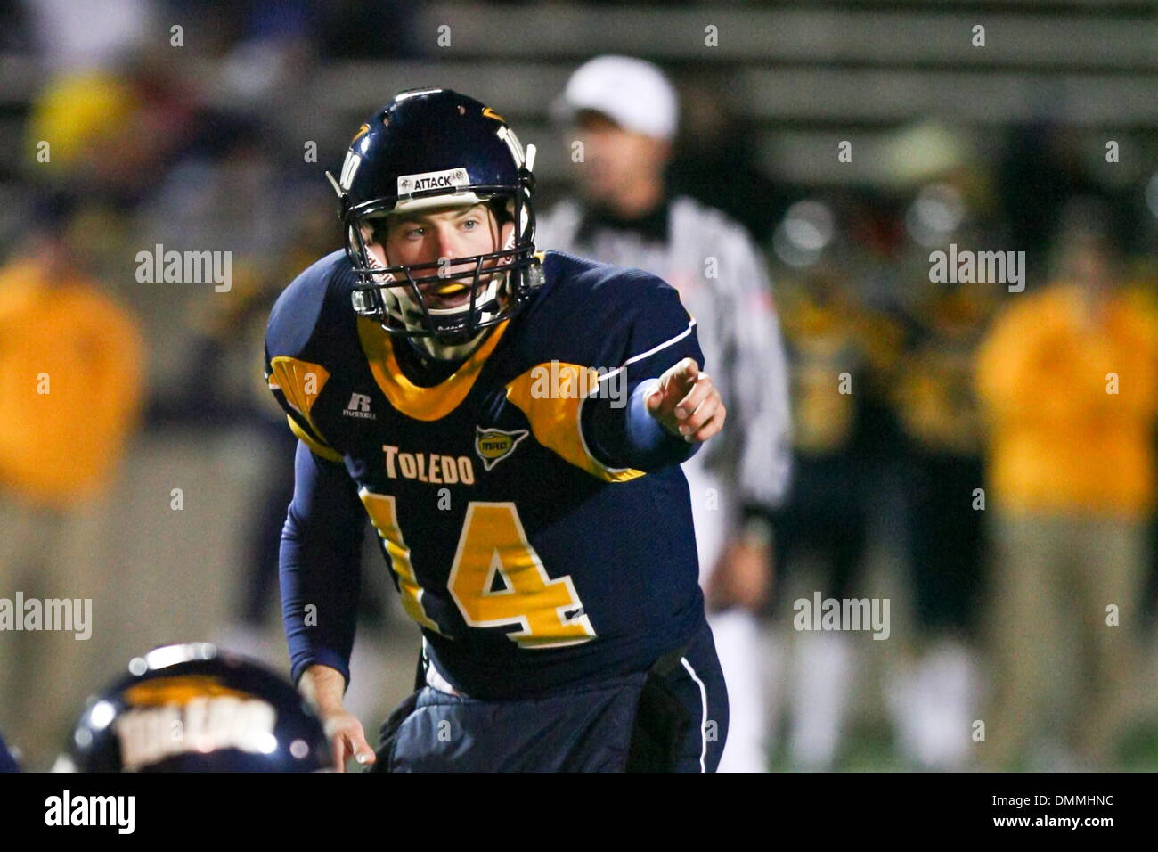 17 October 2009: Toledo third-string quarterback Alex Pettee (14 ...
