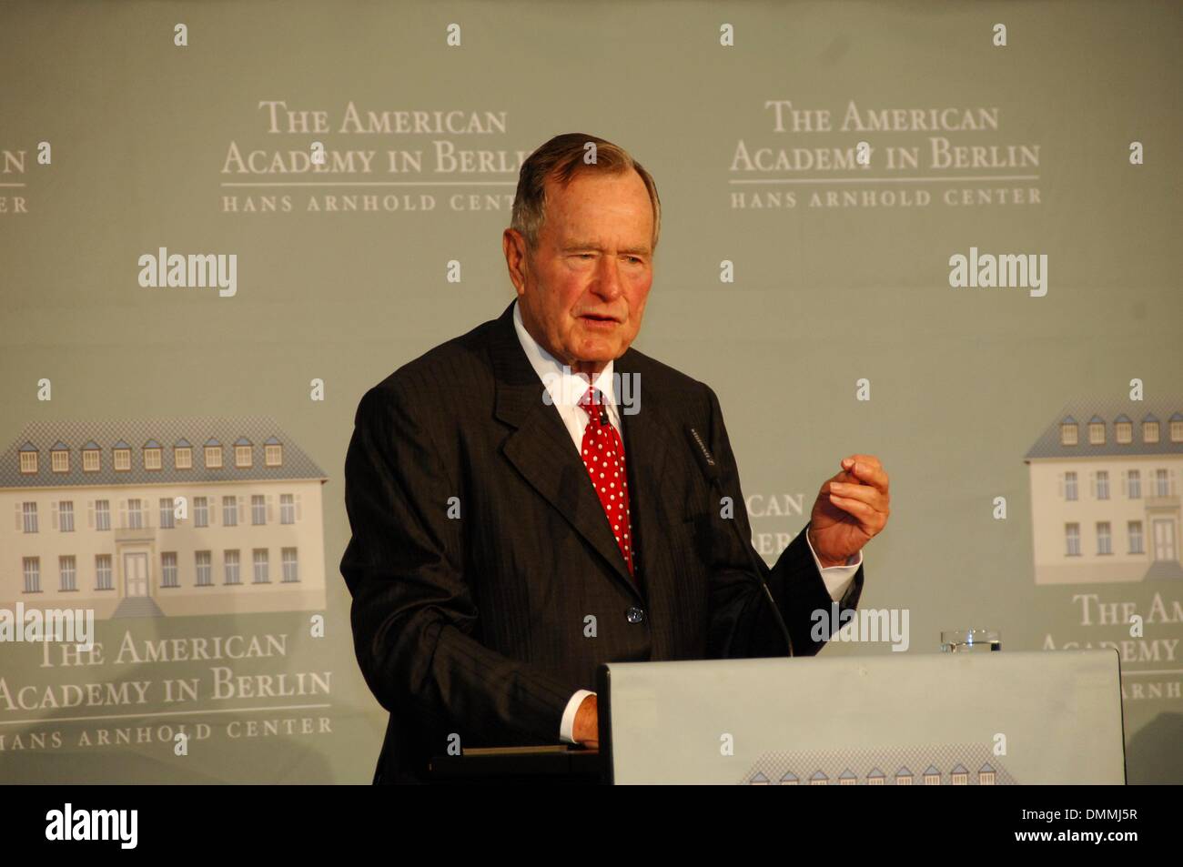 George H. W. Bush senior at the awarding ceremony of the Henry A ...