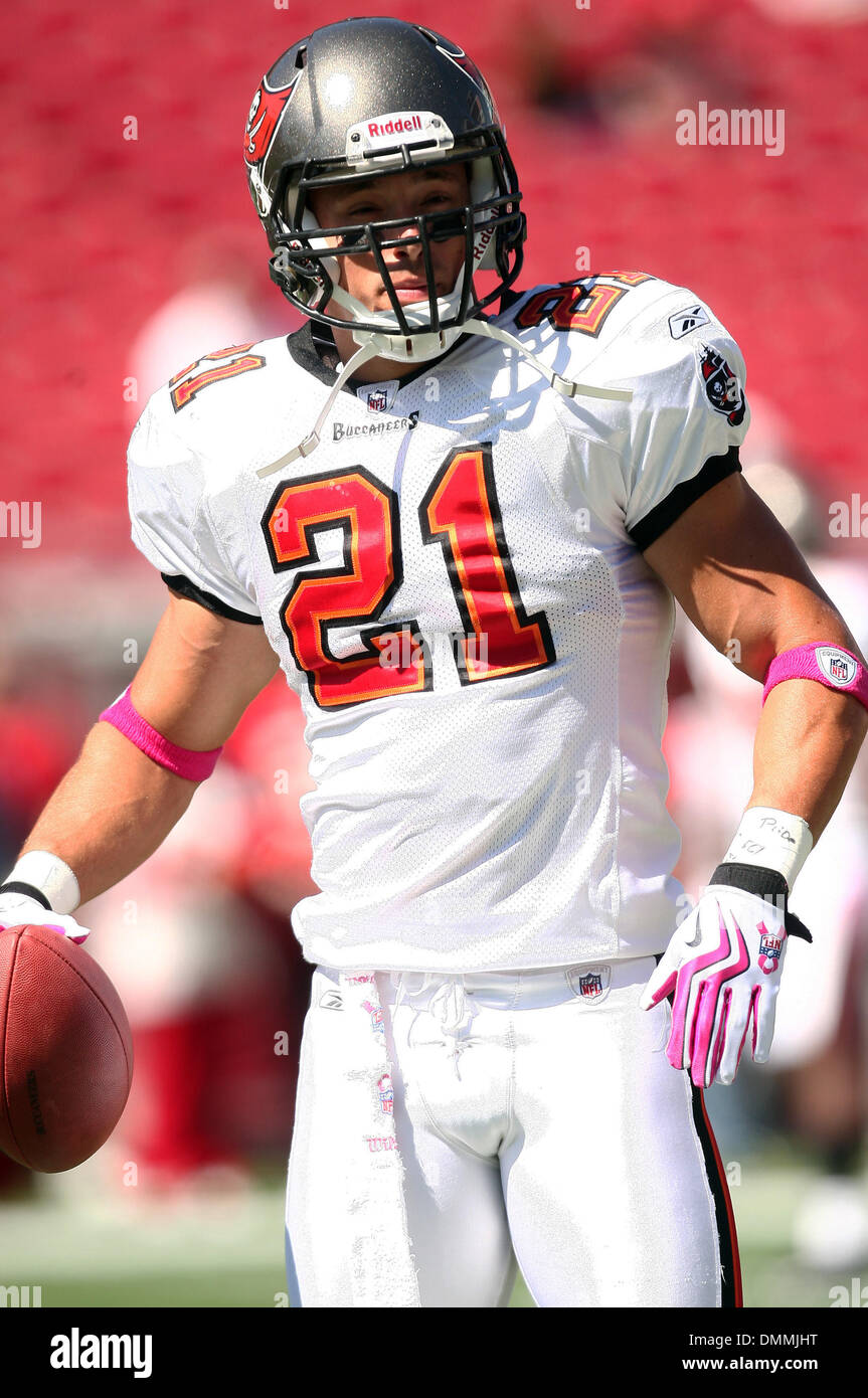 Sabby hi-res stock photography and images - Alamy