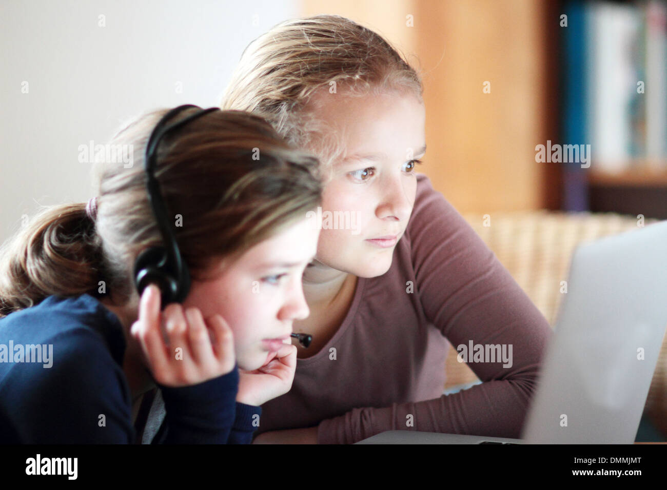 Laptop at school hi-res stock photography and images - Alamy