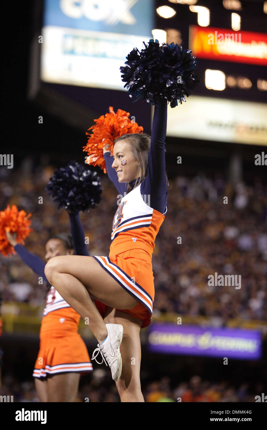 24 October 2009: Auburn cheerleaders during the game between the Auburn ...