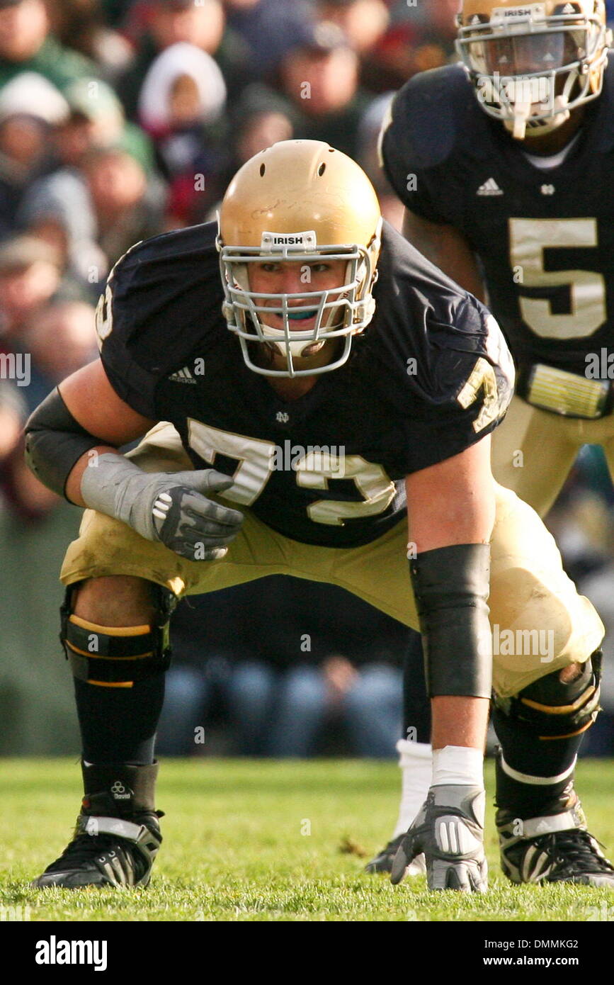 24 October 2009: Notre Dame offensive tackle Paul Duncan (72) during ...