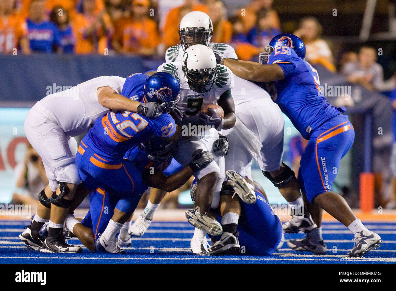 03 September 2009: Oregon's Legarrette Blount is swarmed over by the ...