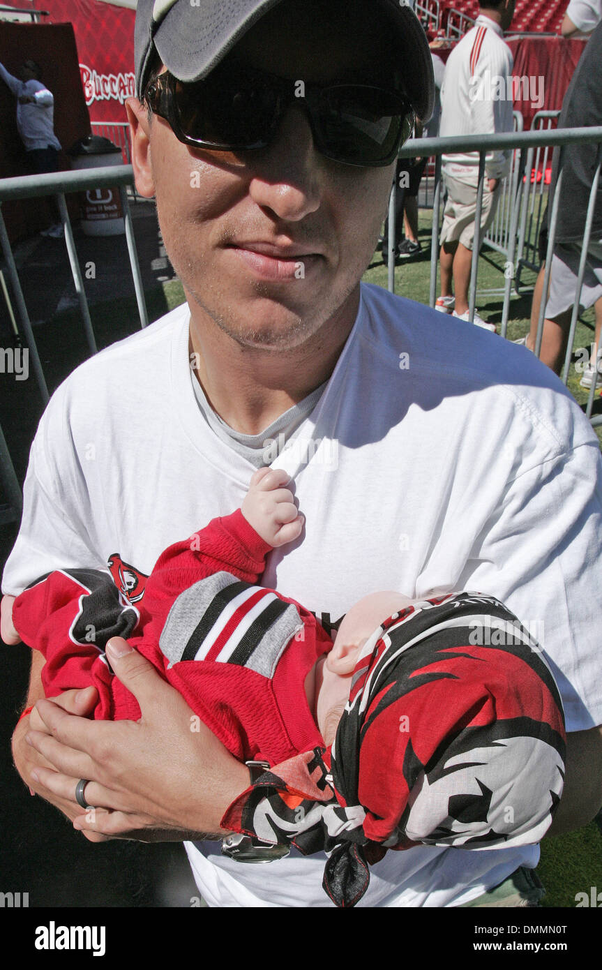 18 and son james hi-res stock photography and images - Alamy