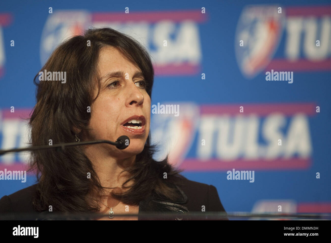 Donna orender hi-res stock photography and images - Alamy