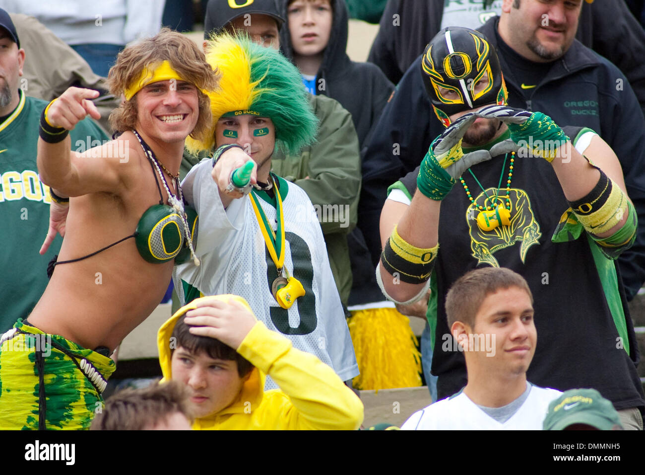 Oregon ducks fans hi-res stock photography and images - Alamy
