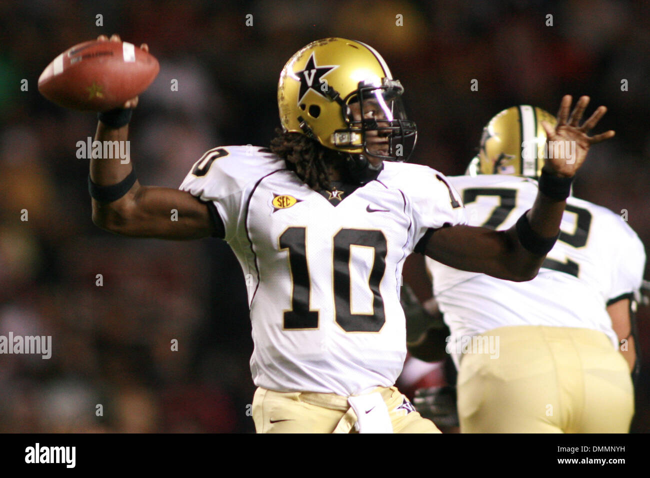 24 October 2009: Vanderbilt quarterback Larry Smith throws a pass in ...