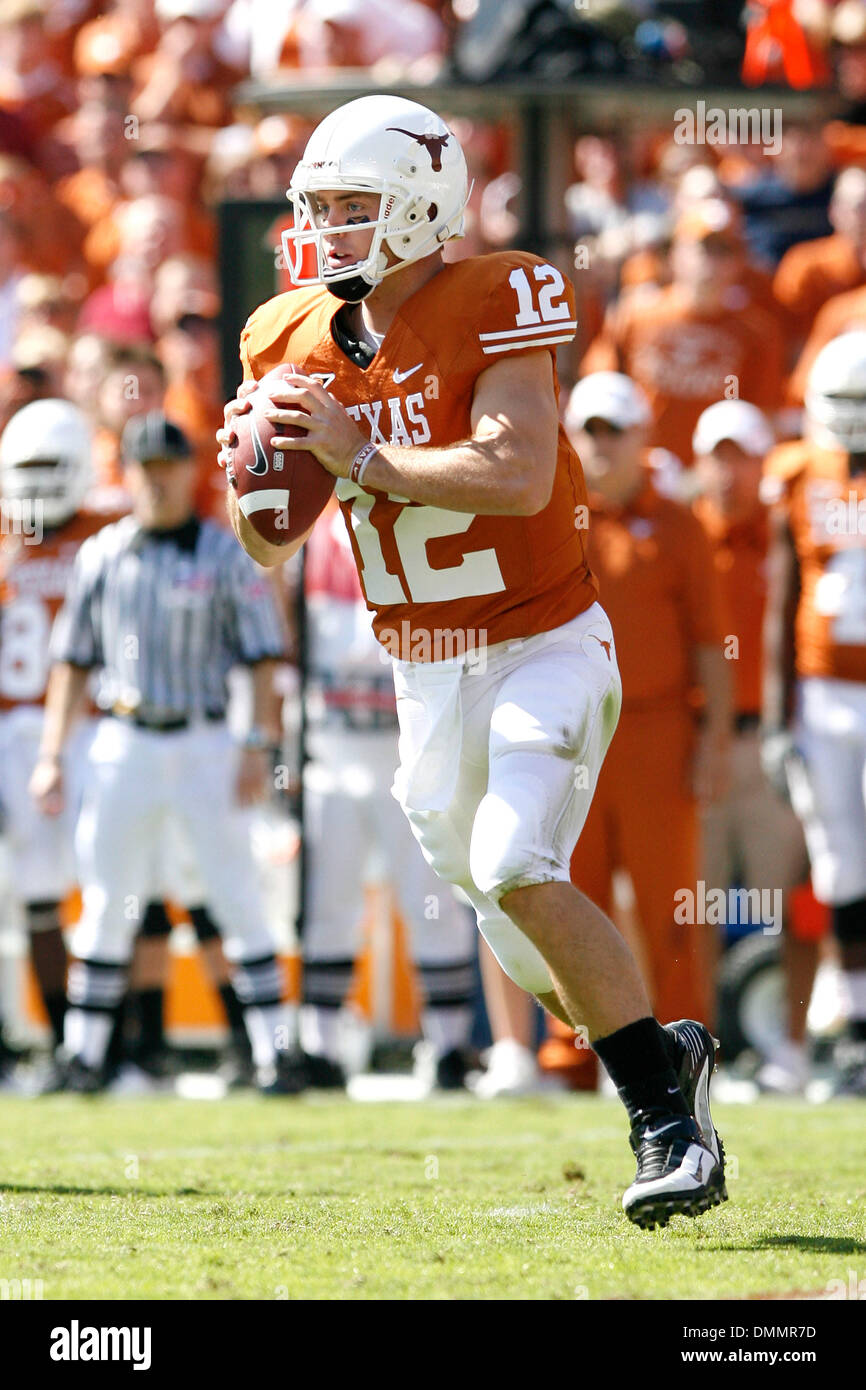 Colt mccoy longhorns hi-res stock photography and images - Alamy