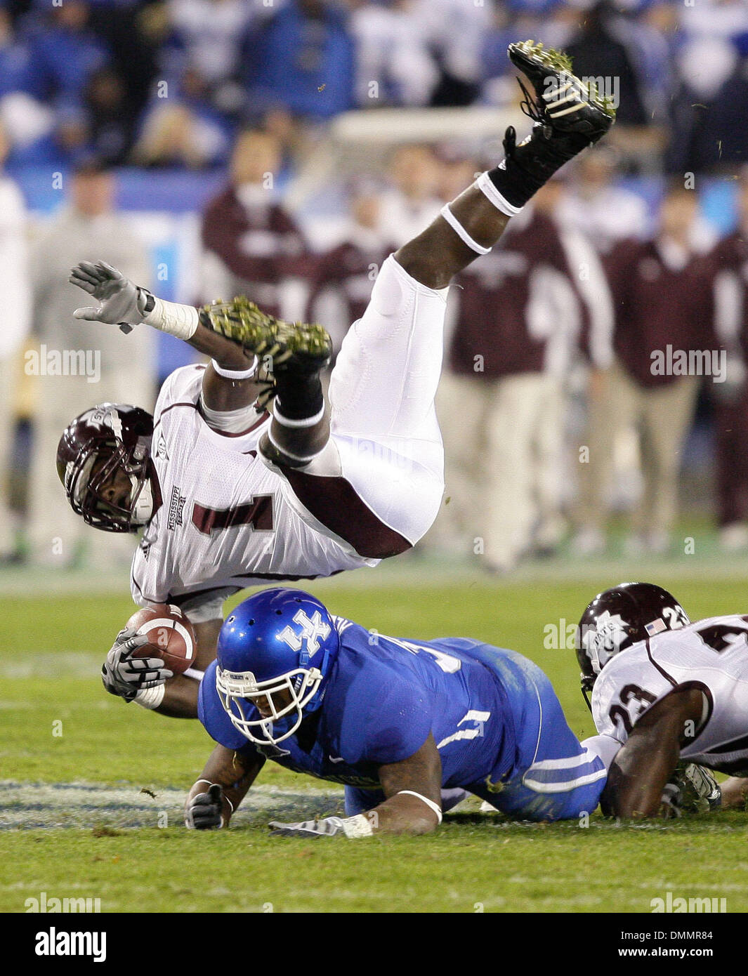 Kentucky's Moncell Allen upended Chad Bumphis on a kick return as ...