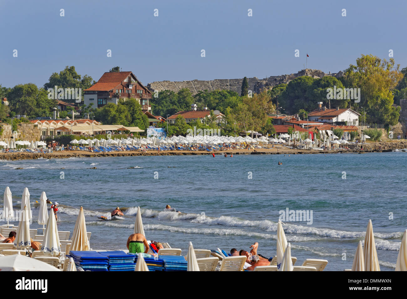 Crowded beach and amphitheater hi-res stock photography and images - Alamy