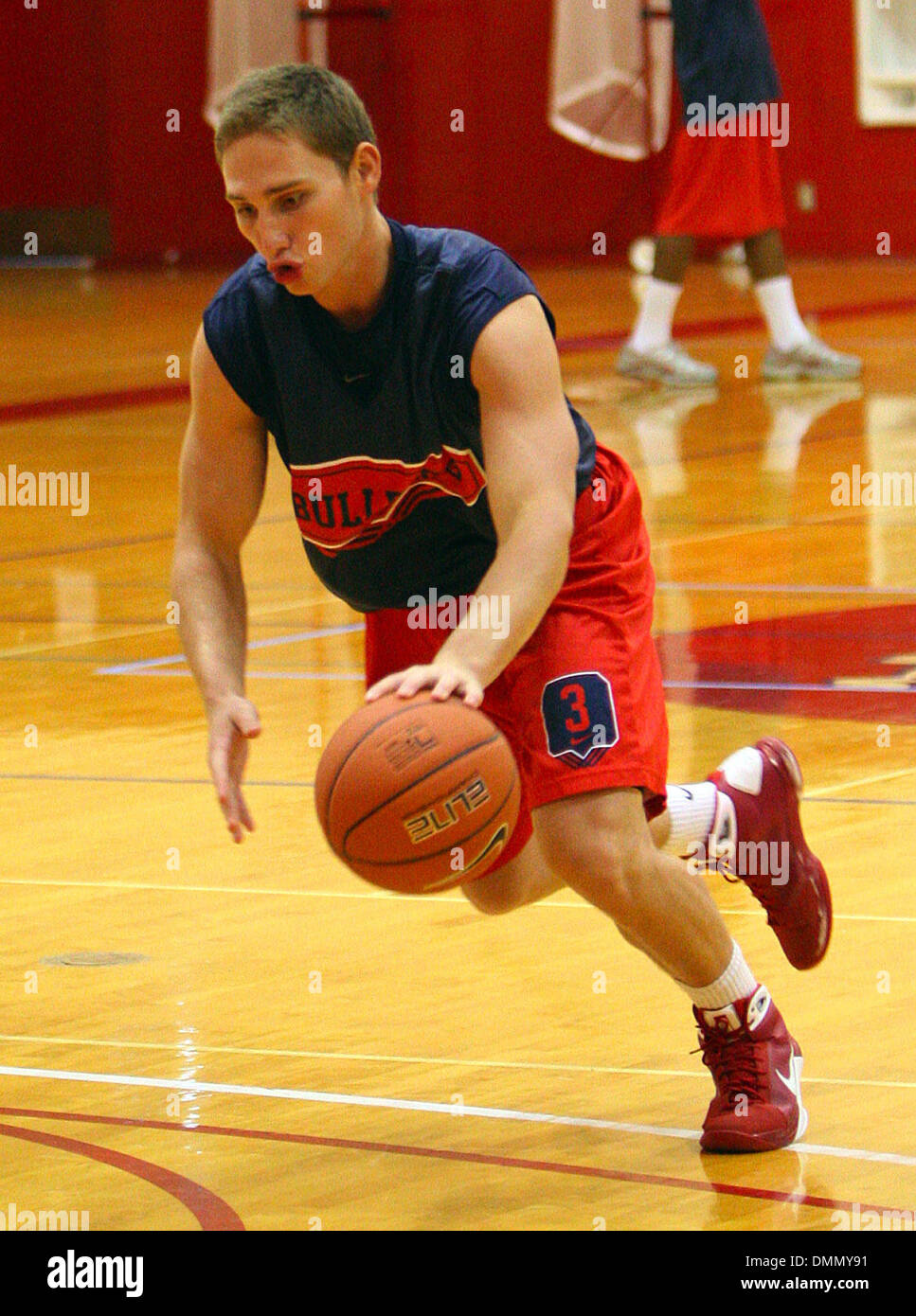 FRESNO, CA 10/27/09 SPT DLW FSU BBALL PRACTICE 15 - Fresno State's ...