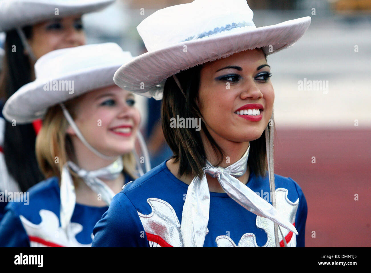 SPORTS Chelsey Harp waits to lead the Smithson Valley Silver Dancers ...