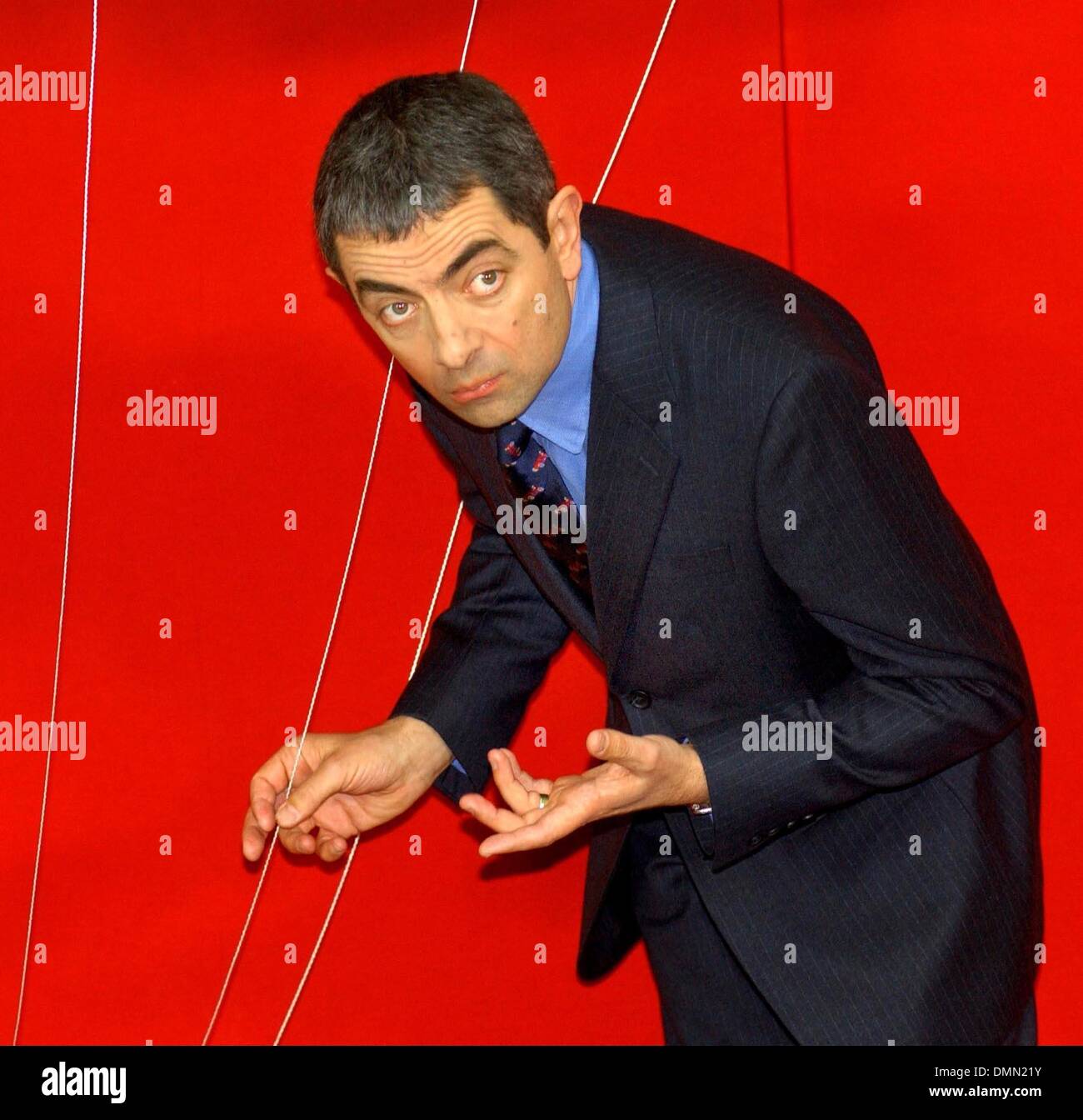 Rowan atkinson presentation new film hi-res stock photography and ...