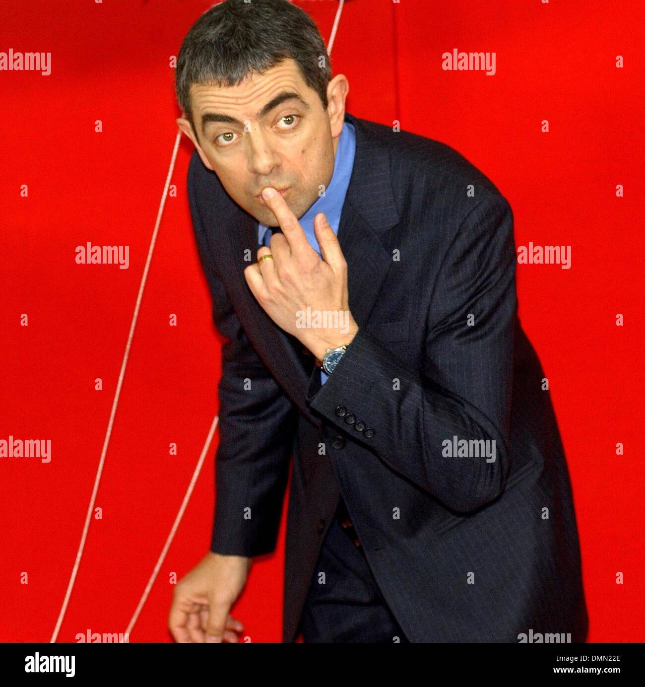 Rowan atkinson presentation new film hi-res stock photography and ...
