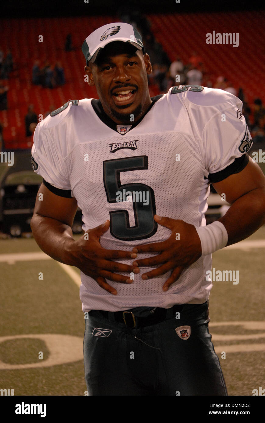 Donovan mcnabb eagles hi-res stock photography and images - Alamy