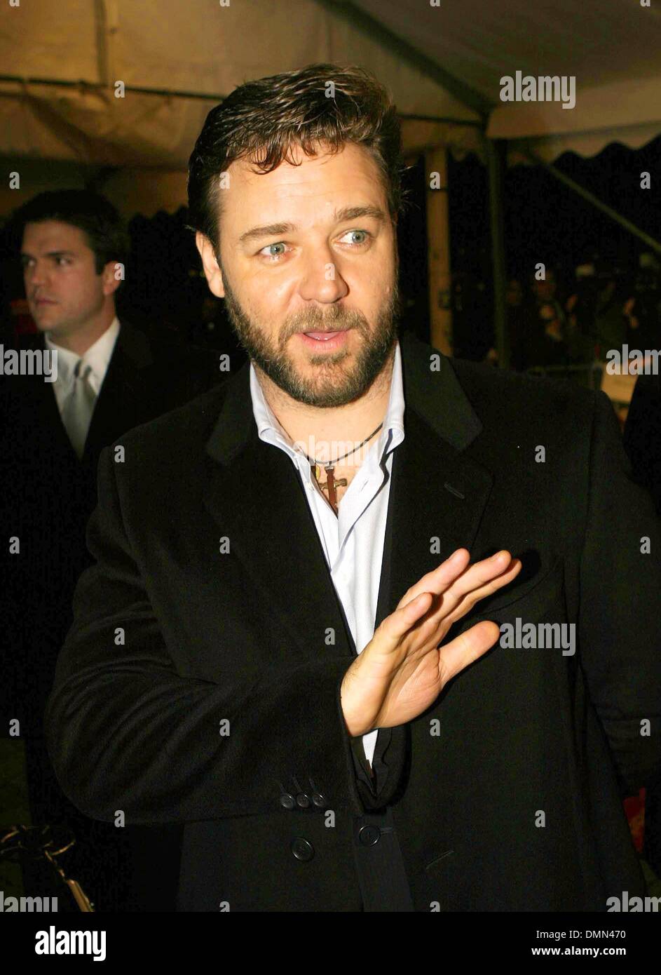 Russel Crowe at the premiere of "Master and Commander Stock Photo - Alamy
