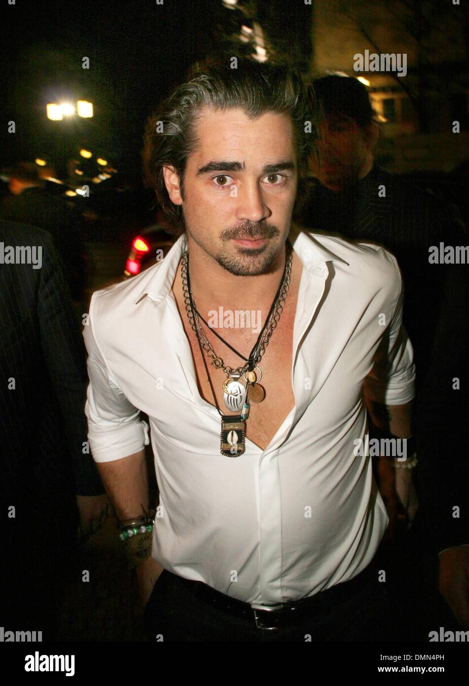 Colin Farrell at the Aids Gala 2004 in Berlin Stock Photo - Alamy