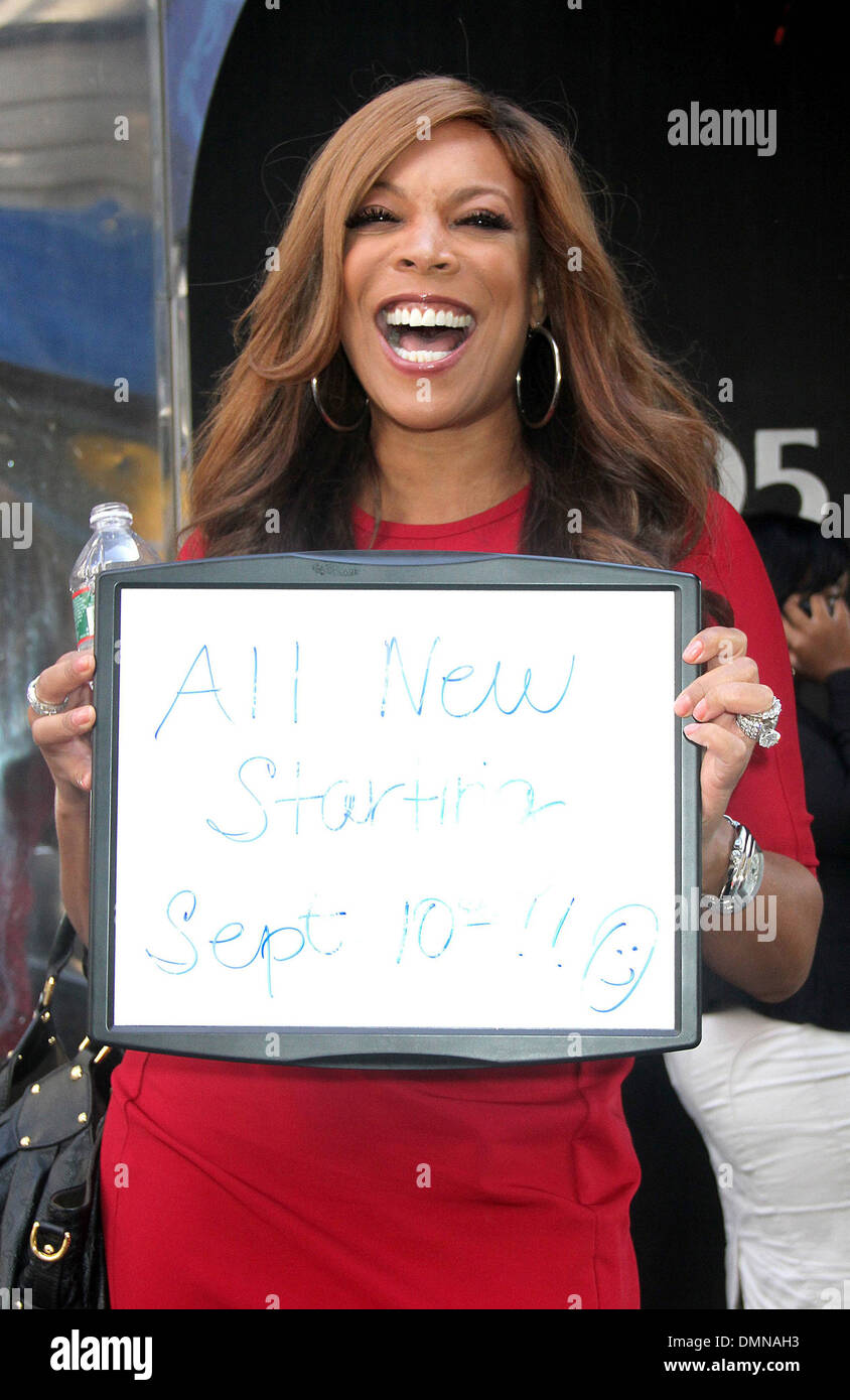 Wendy Williams outside FOX 5 Studios after co-hosting 'Good Day New ...