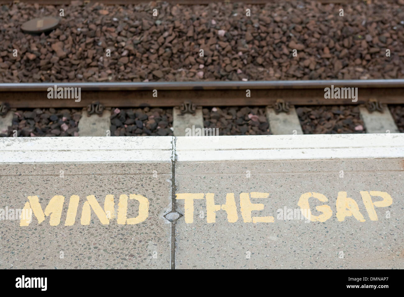 Station platform edge hi-res stock photography and images - Alamy
