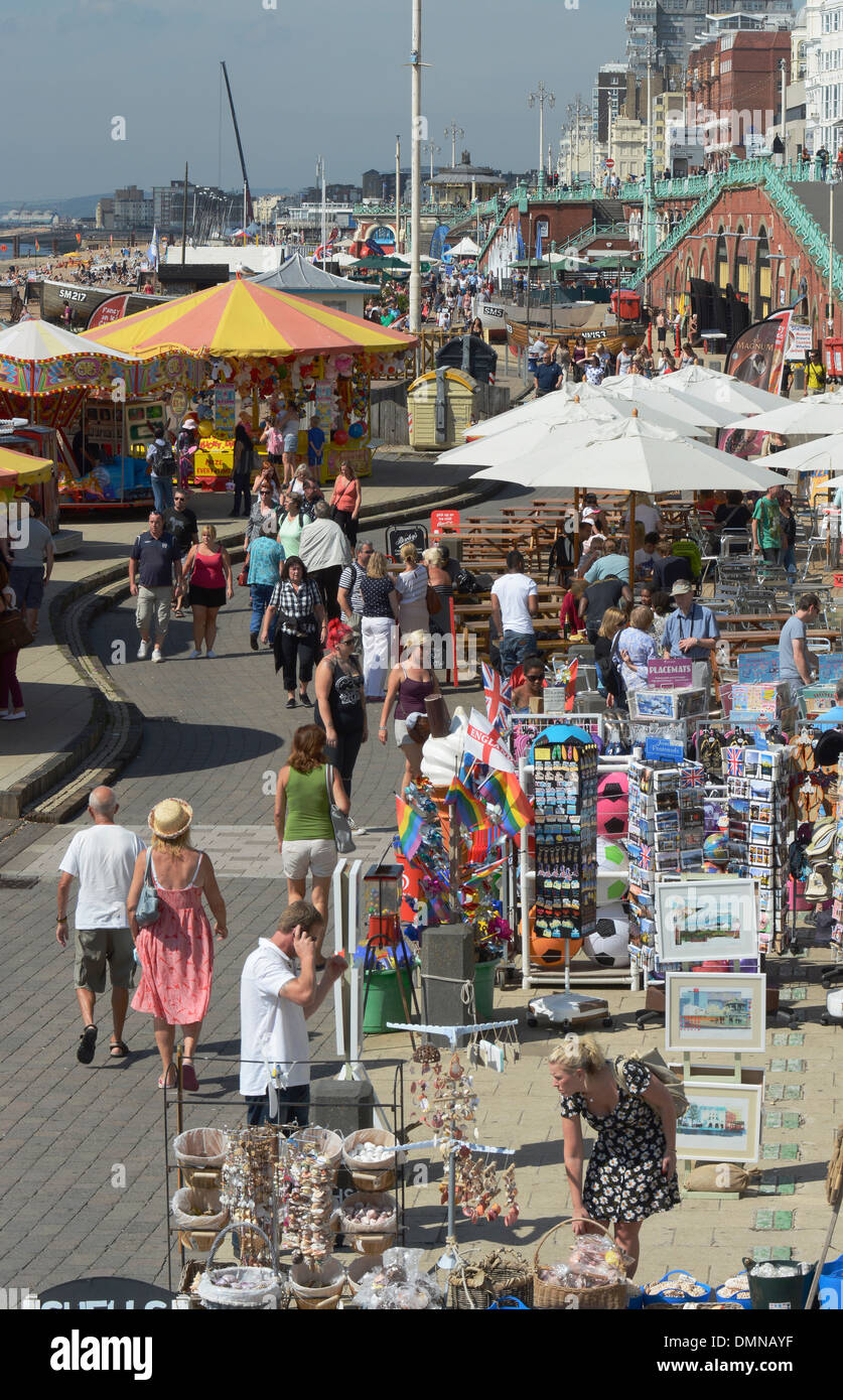 Brighton seafront and promenade hi-res stock photography and images - Alamy