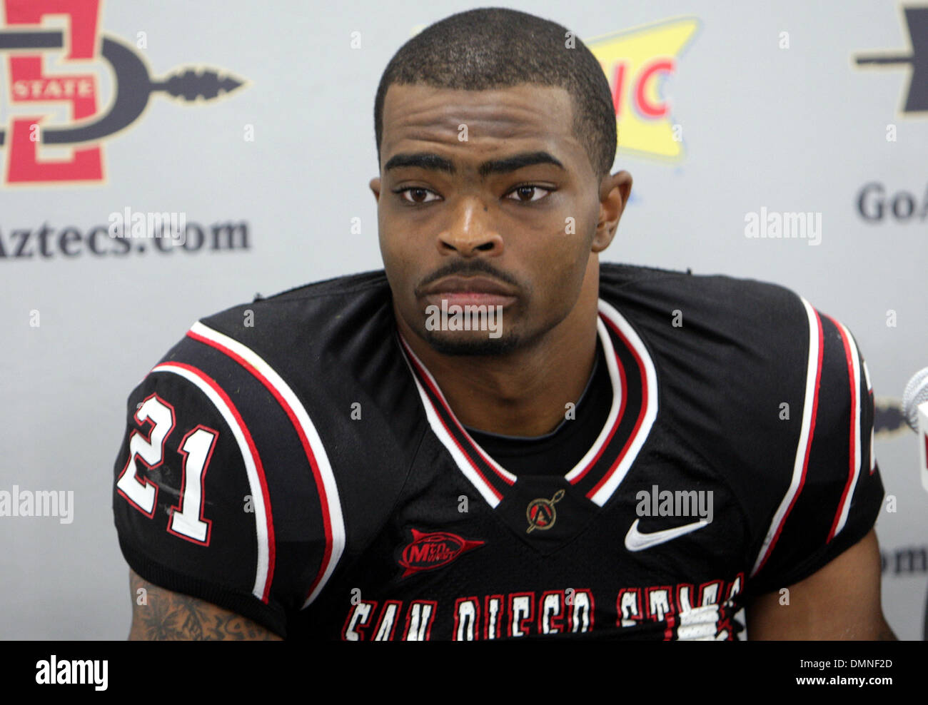 Aaron moore hi-res stock photography and images - Alamy