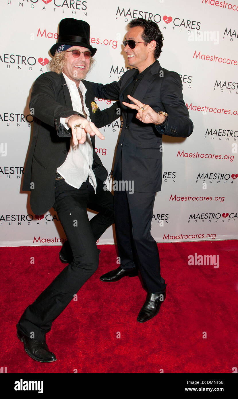 William 'Big Kenny' Kenneth Alphin Marc Anthony at 2012 Maestro Cares ...