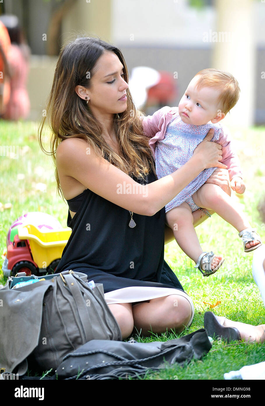 Jessica Alba and daughter Haven Warren enjoying a family day at park ...