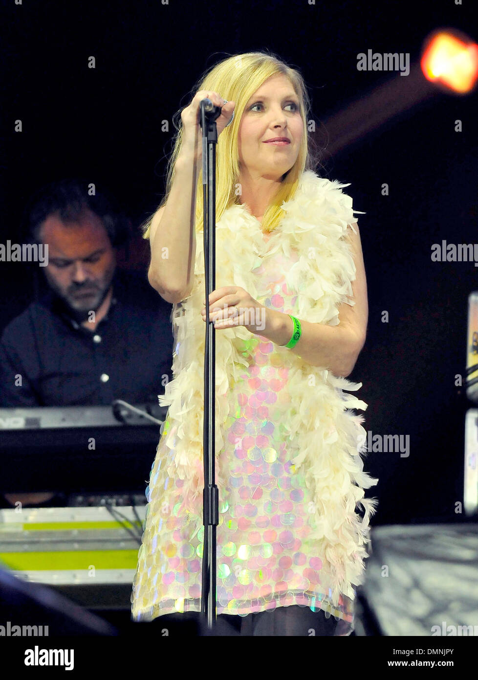 Sarah Cracknell 2012 High Resolution Stock Photography and Images - Alamy