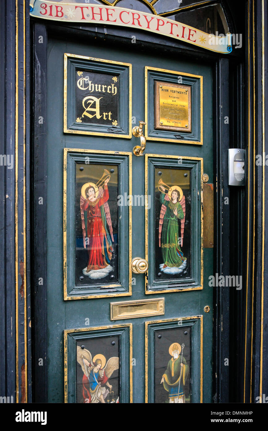 Entry crypt hi-res stock photography and images - Alamy