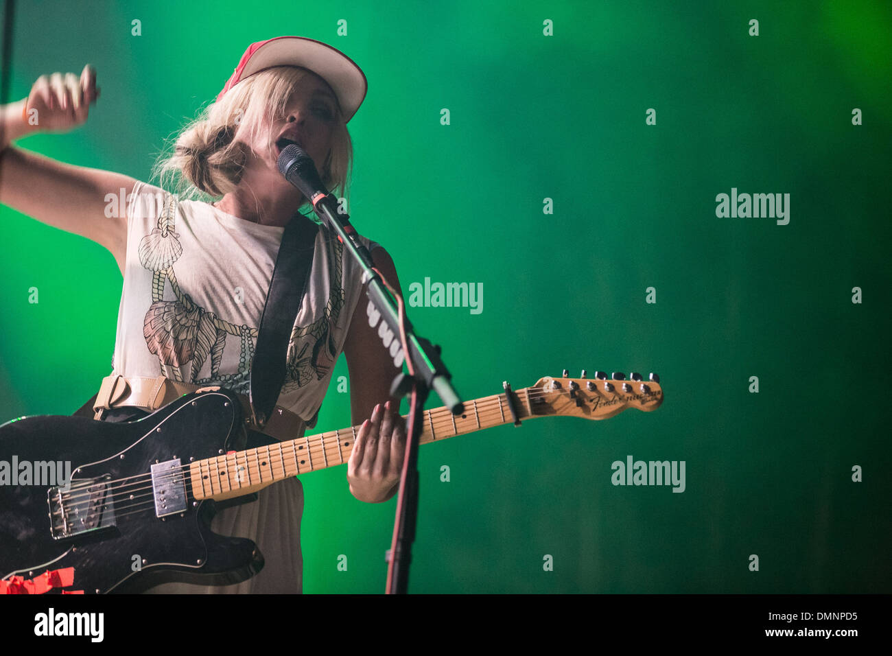 The Ting Things performing live at Festival Sudoeste TMN Day 4 ...