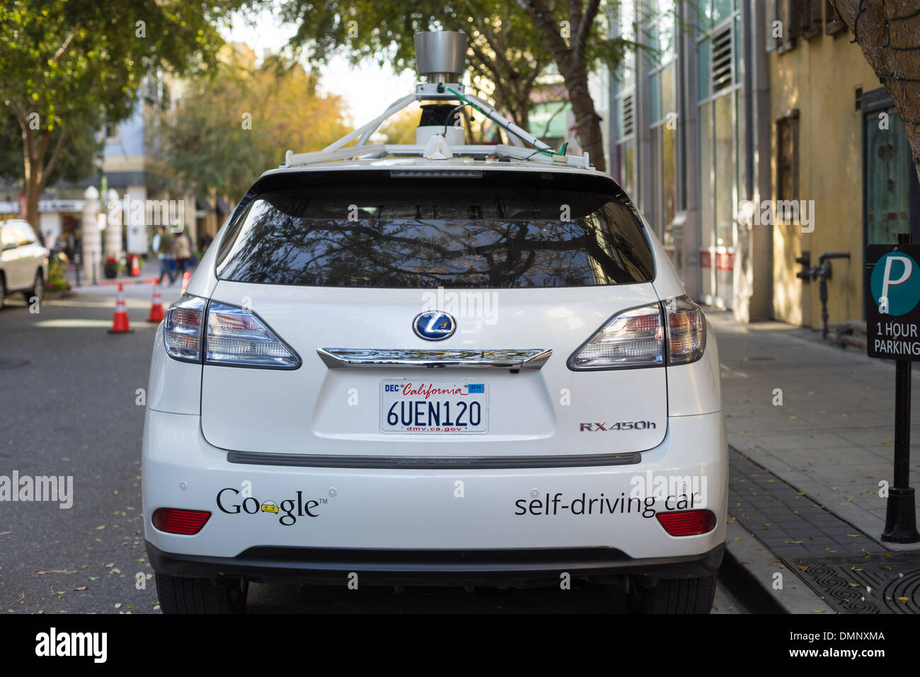 Self driving maps hi-res stock photography and images - Alamy