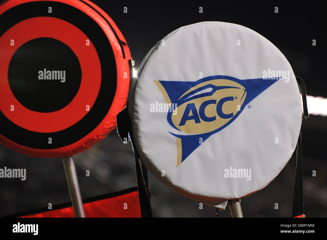 Oct. 17, 2009 - Chestnut Hill, Massachusetts, U.S - 17 October 2009 ...